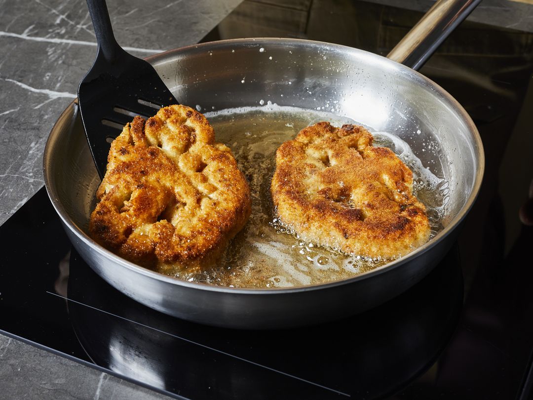 Knuspriges Blumenkohl-Schnitzel | Rezept | Kitchen Stories