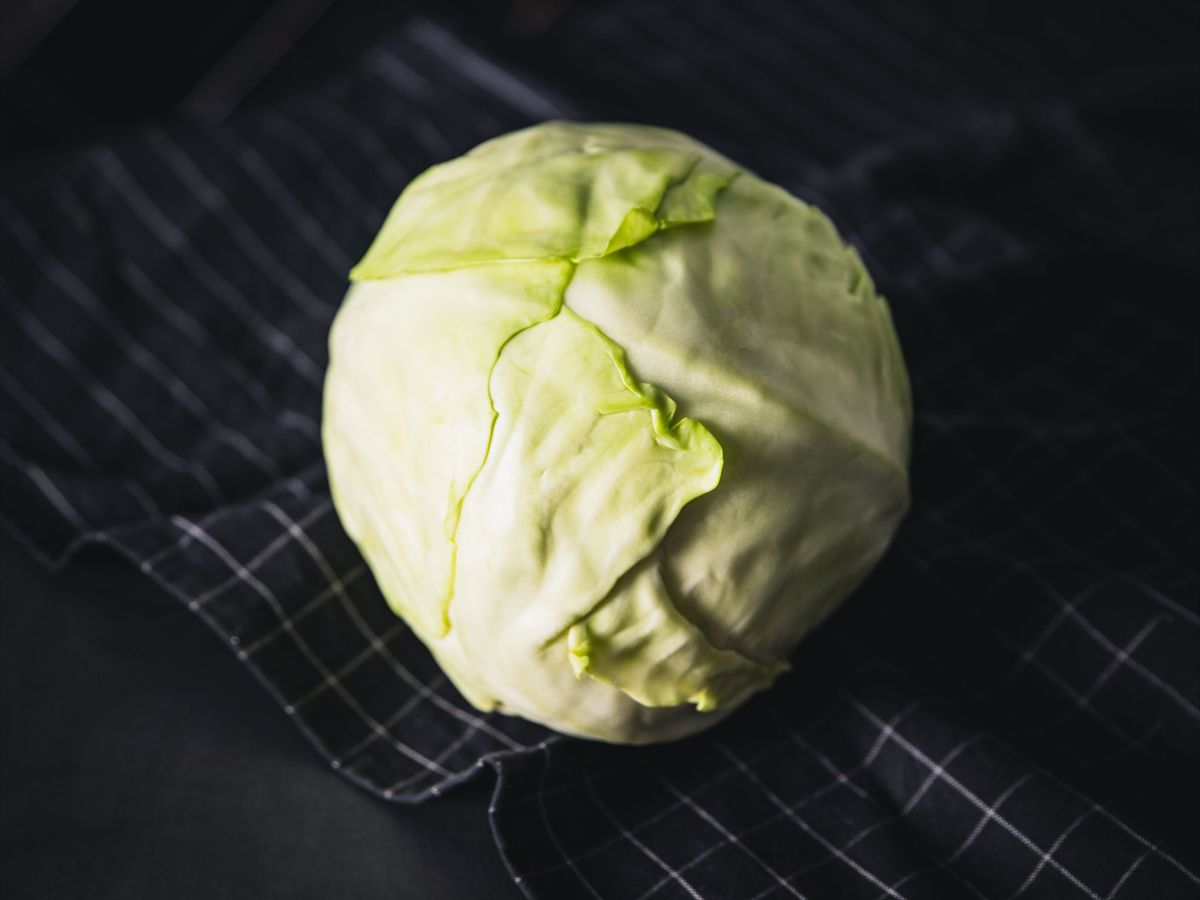 The Ultimate Guide to Cabbage: 11 Varieties and How to Use Them ...