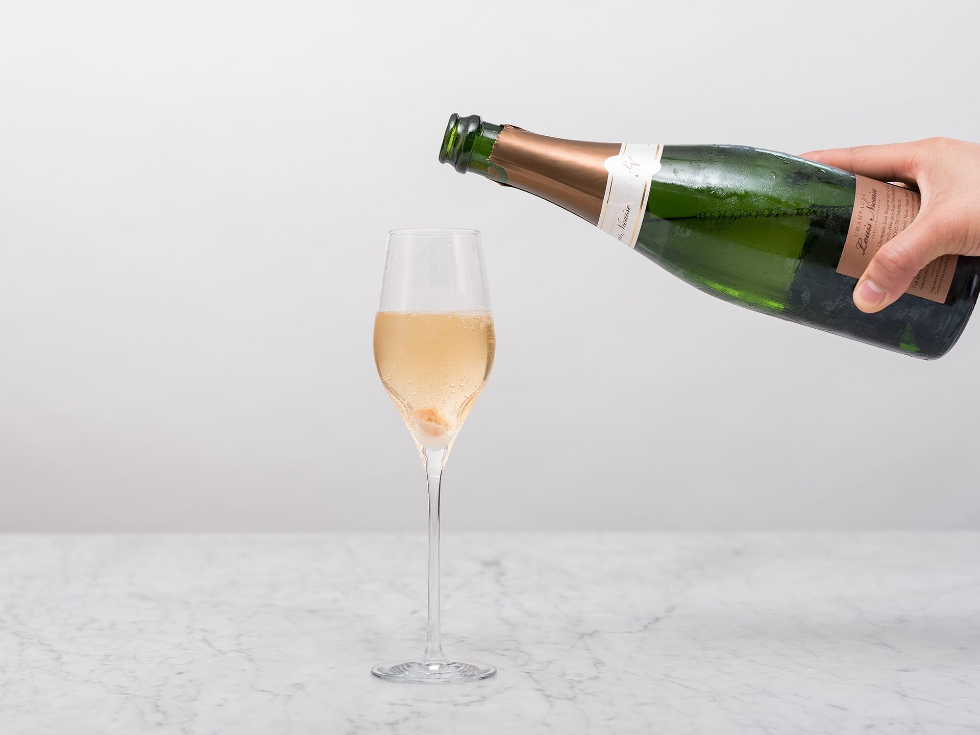 Champagne cocktail | Recipe | Kitchen Stories