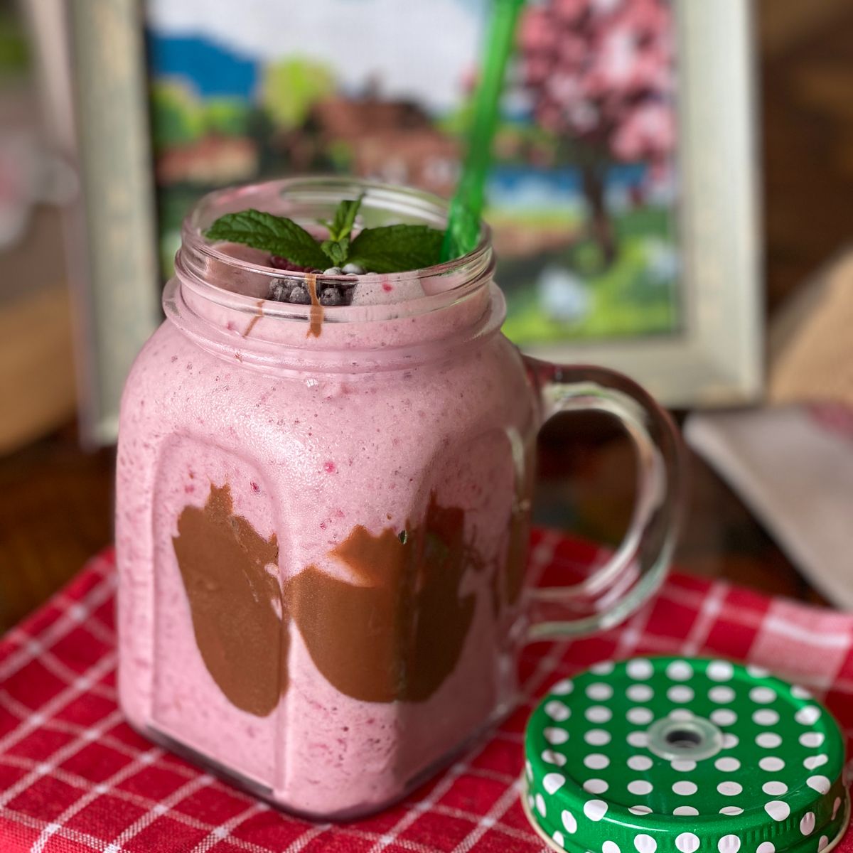 Mixed berry smoothie | Recipe | Kitchen Stories