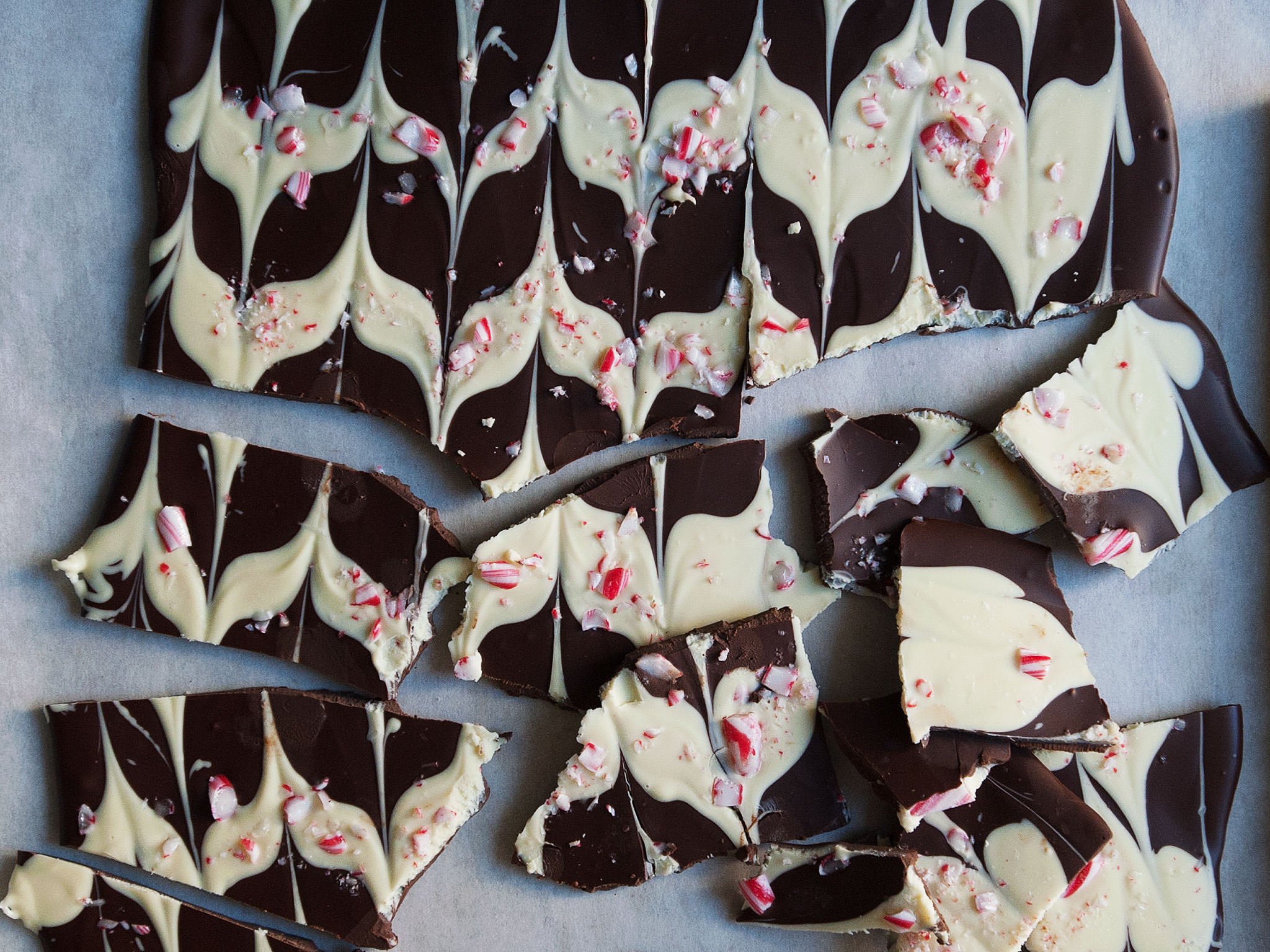 Chocolate-peppermint bark | Recipe | Kitchen Stories