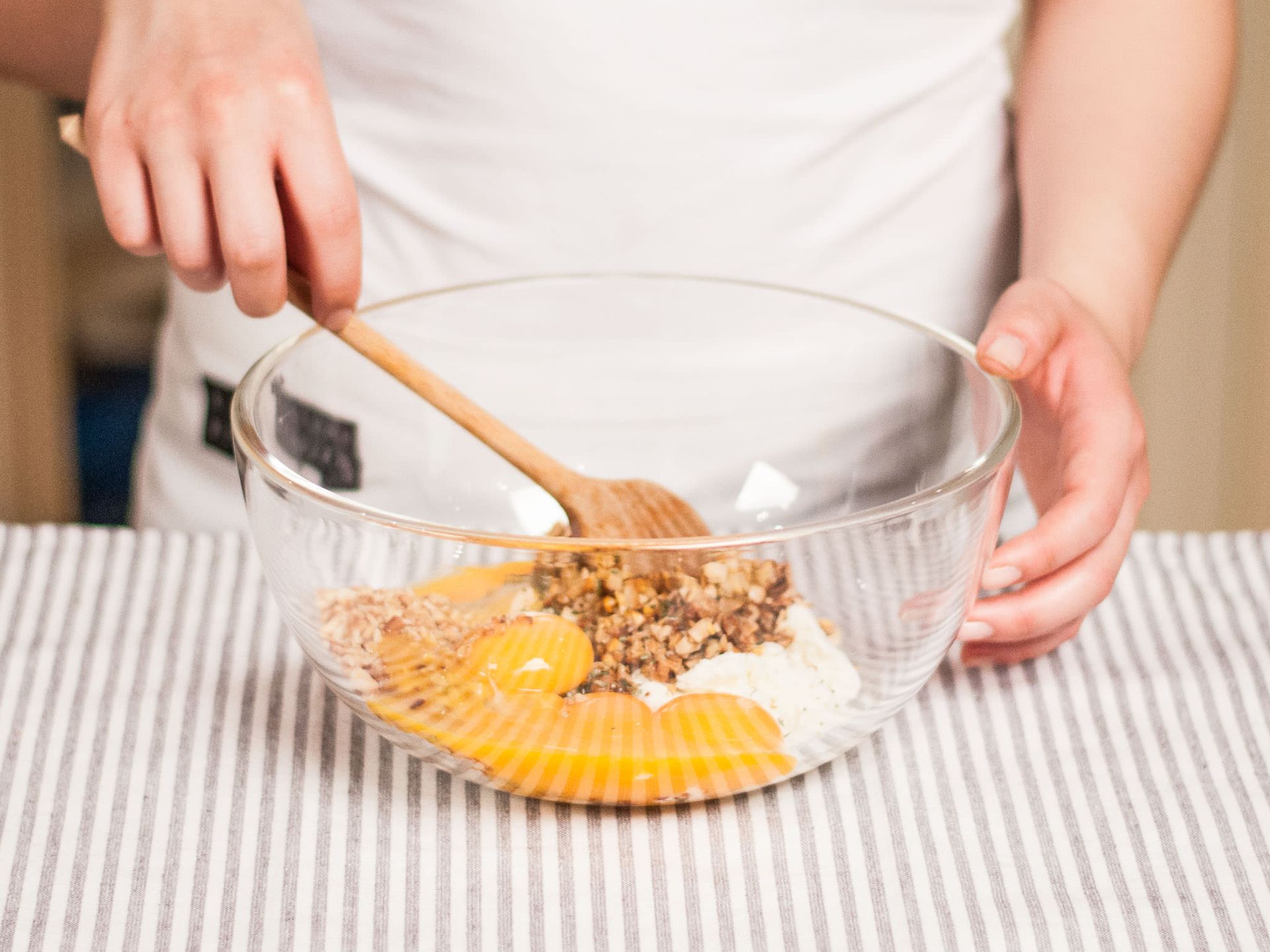Homemade tortellini with mushroom and ricotta filling | Recipe ...