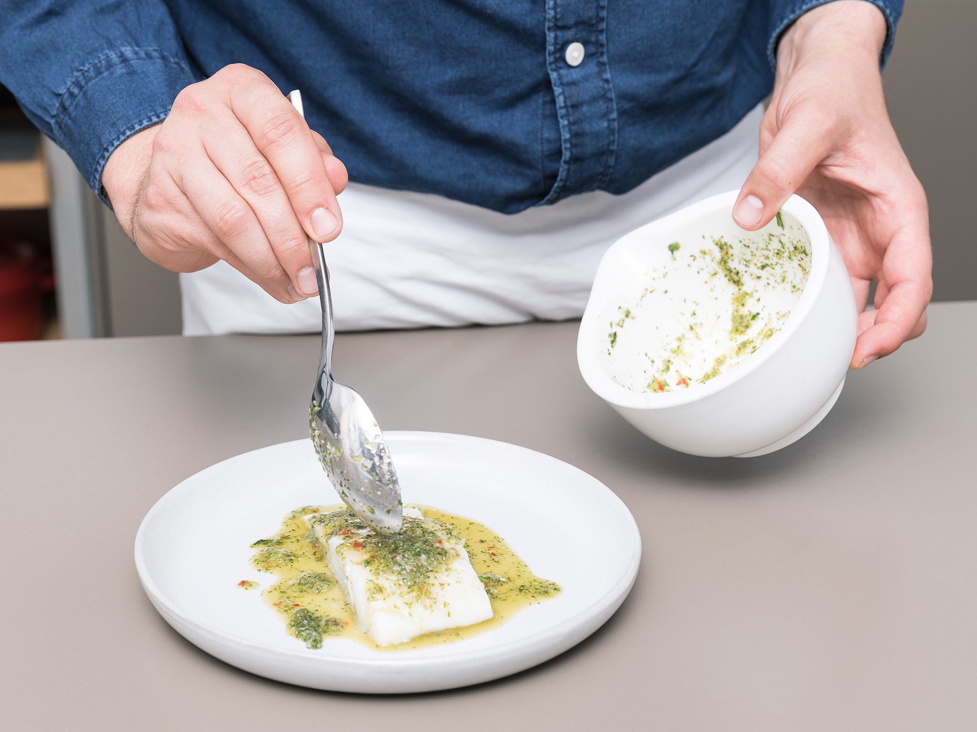 Poached sea bass with Thai dressing | Recipe | Kitchen Stories