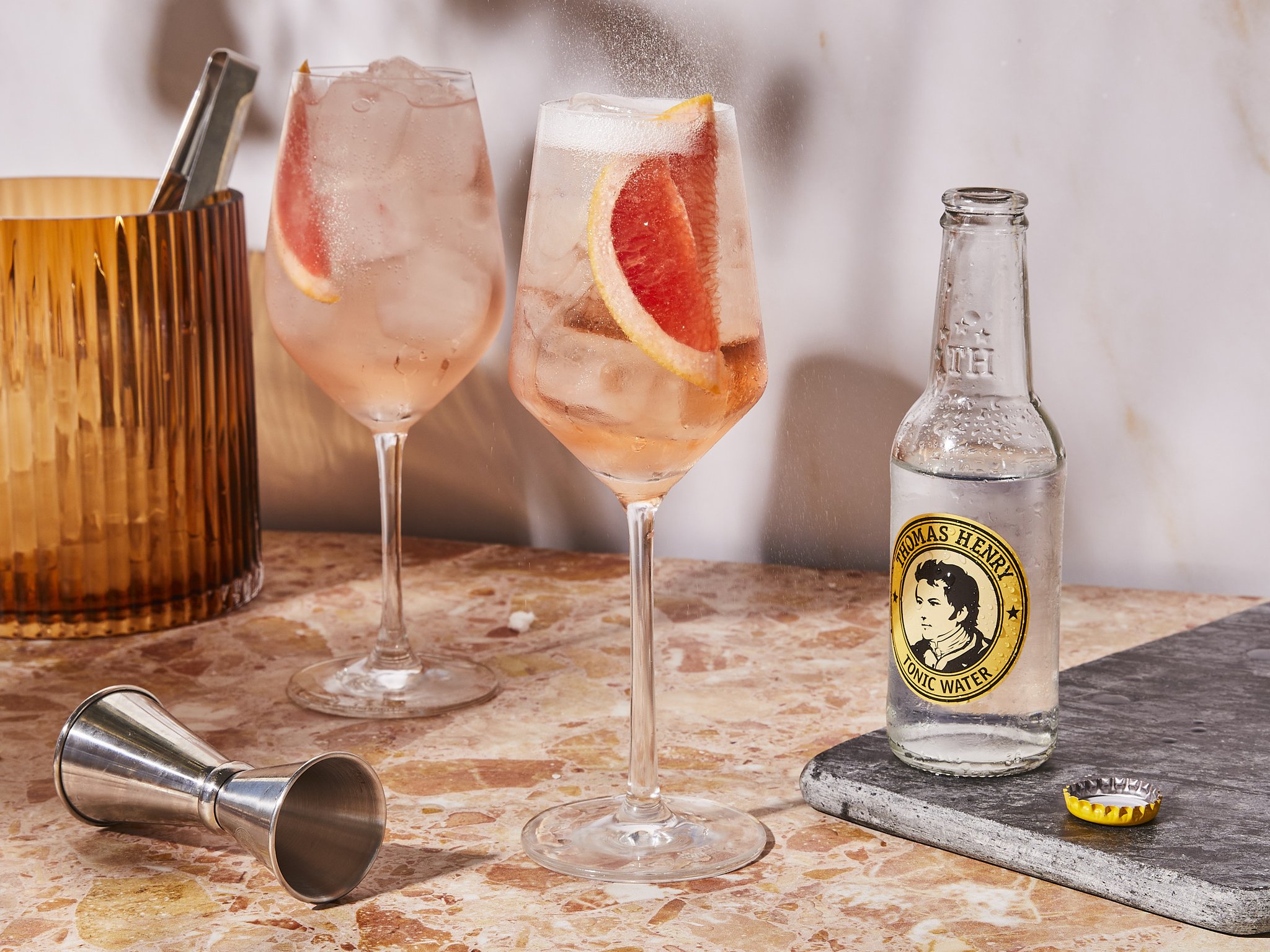 Rosé & Tonic | Rezept | Kitchen Stories