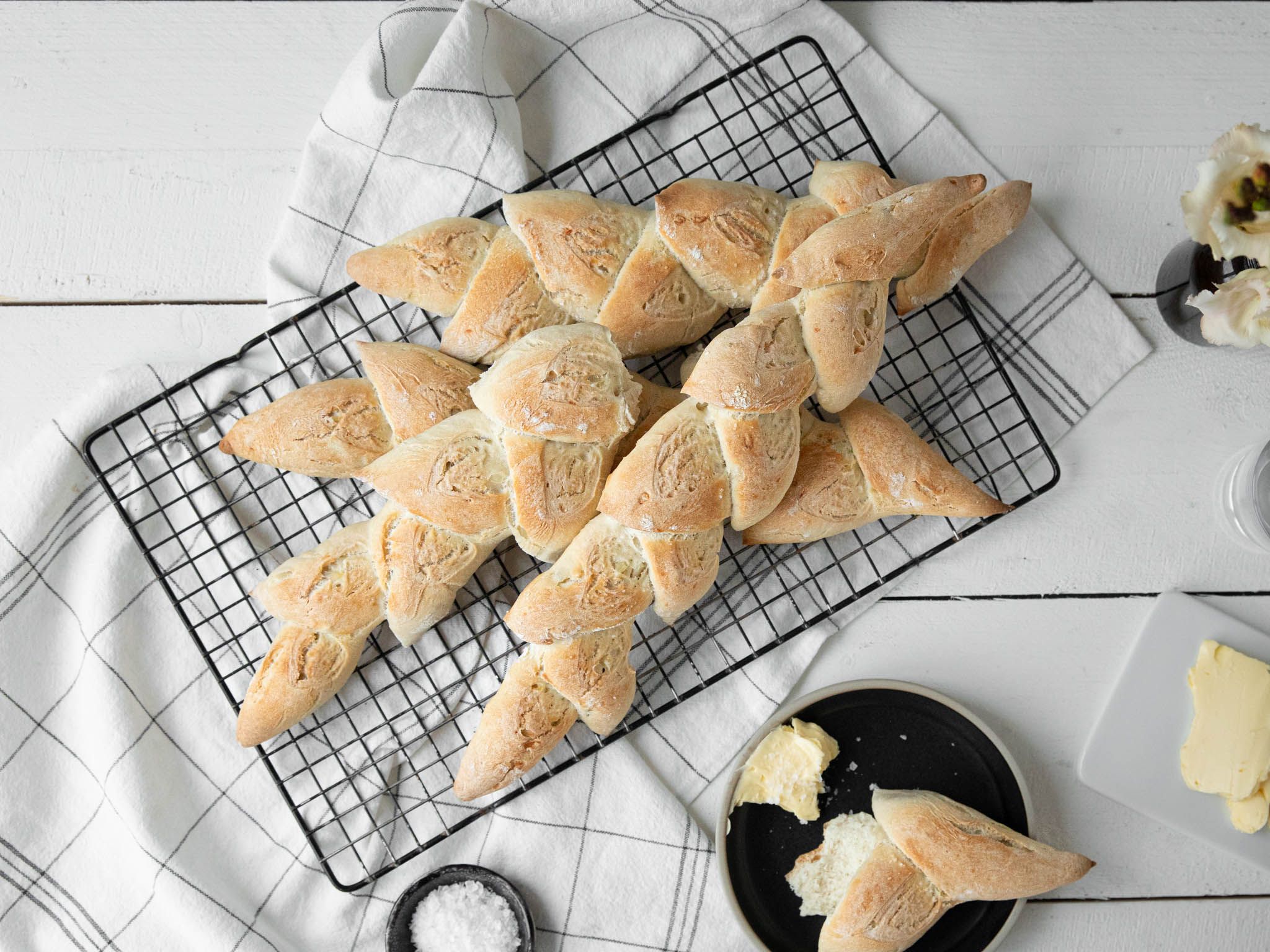 28 Sweet and Savory Bread Recipes to Try at Home | Stories | Kitchen ...