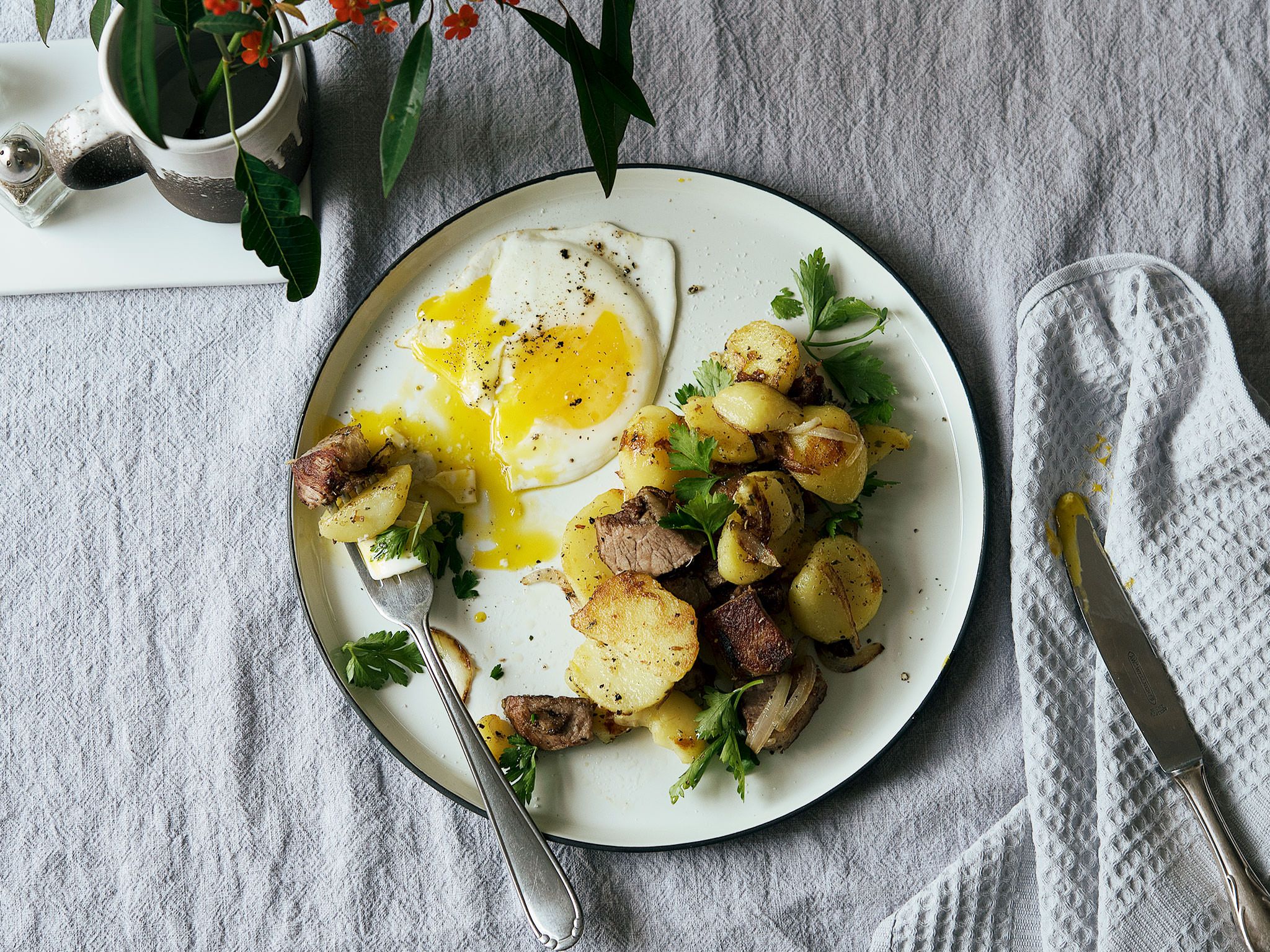 Tyrolean beef and potato hash | Recipe | Kitchen Stories