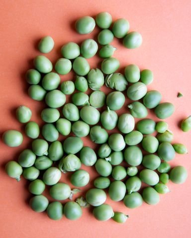 Everything to Know About Cooking and Shopping for In Season Peas ...