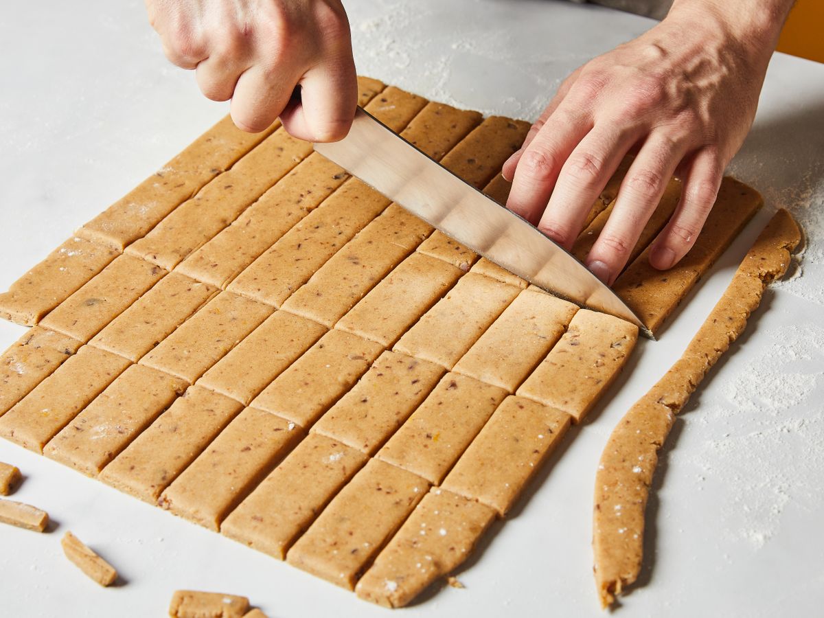 Aachener Printen (German gingerbread cookies) | Recipe | Kitchen Stories