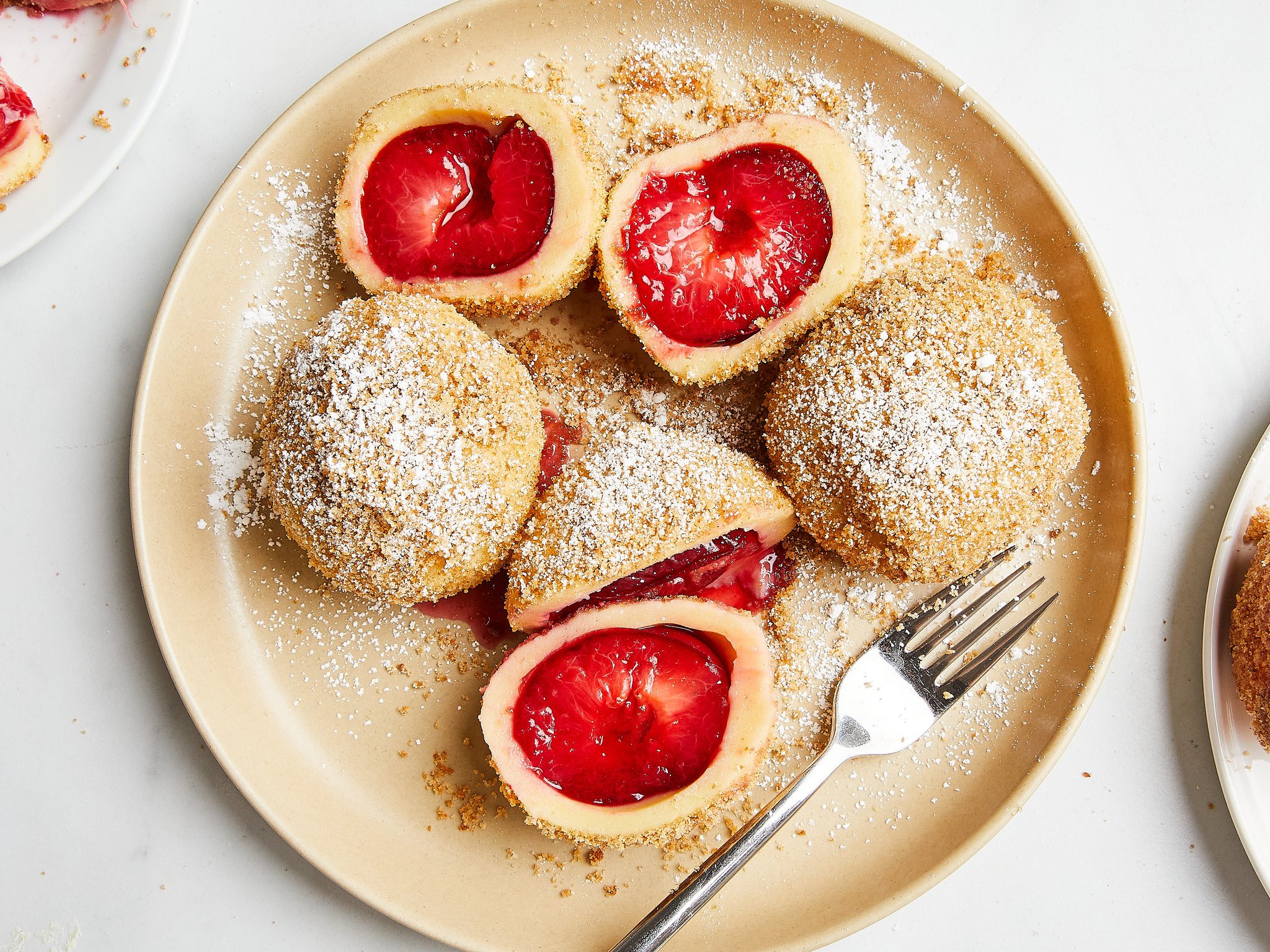 Sweet plum dumplings | Recipe | Kitchen Stories