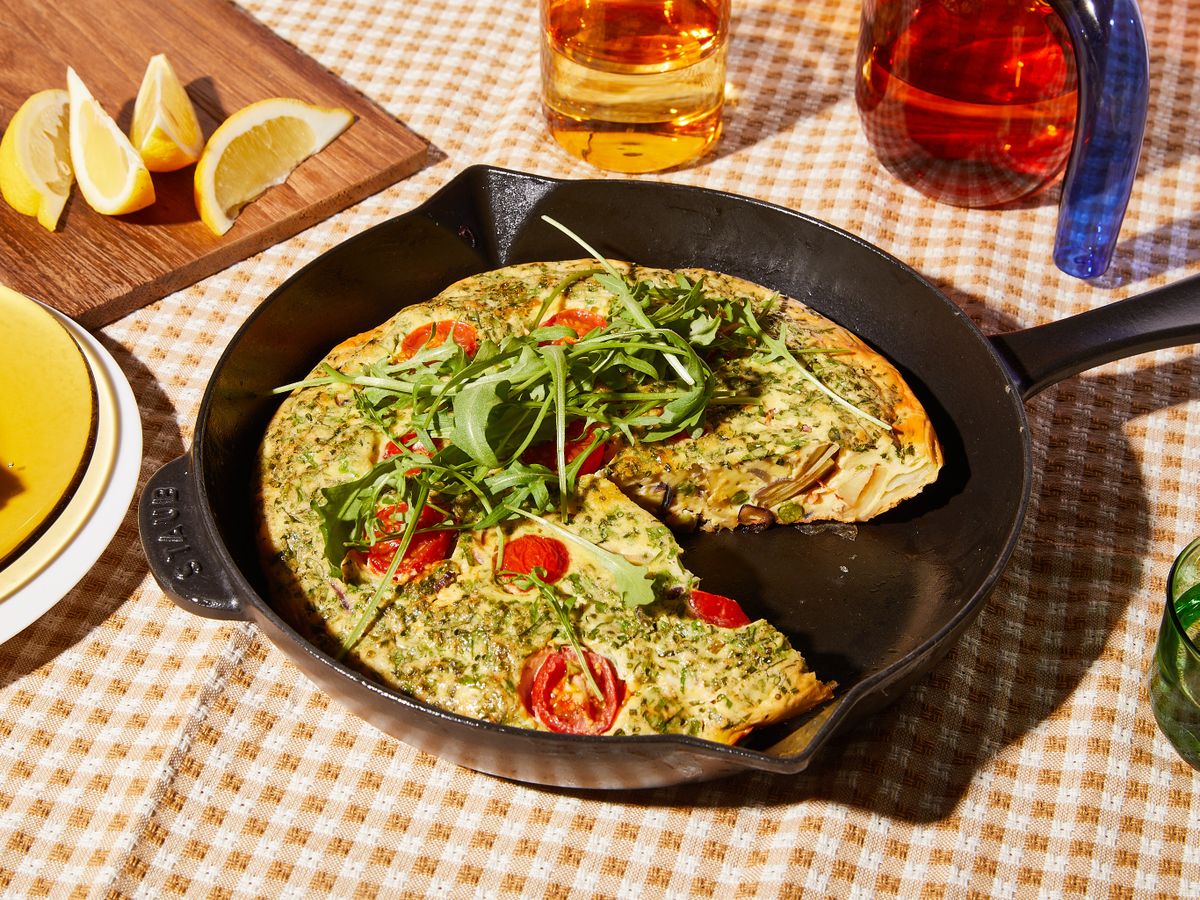 Herby spring vegetable frittata | Recipe | Kitchen Stories