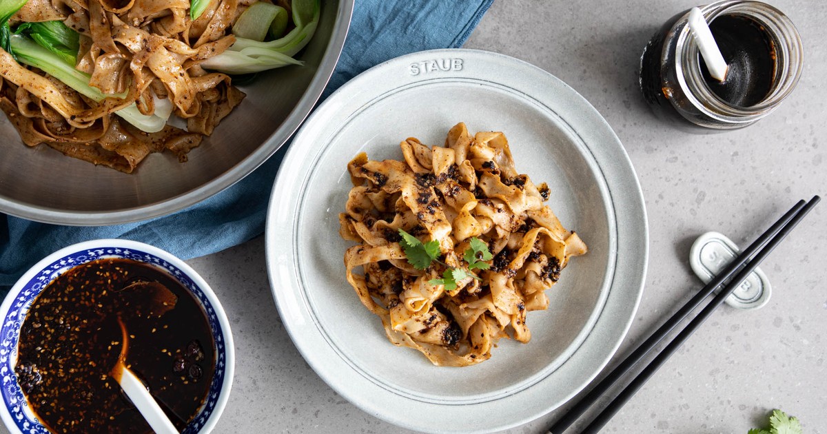 Biang biang mian (Chinese spicy noodles) | Recipe | Kitchen Stories