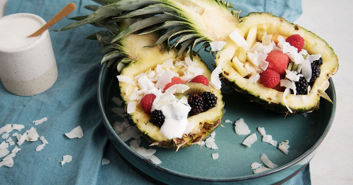 Fruit salad in a pineapple | Recipe | Kitchen Stories