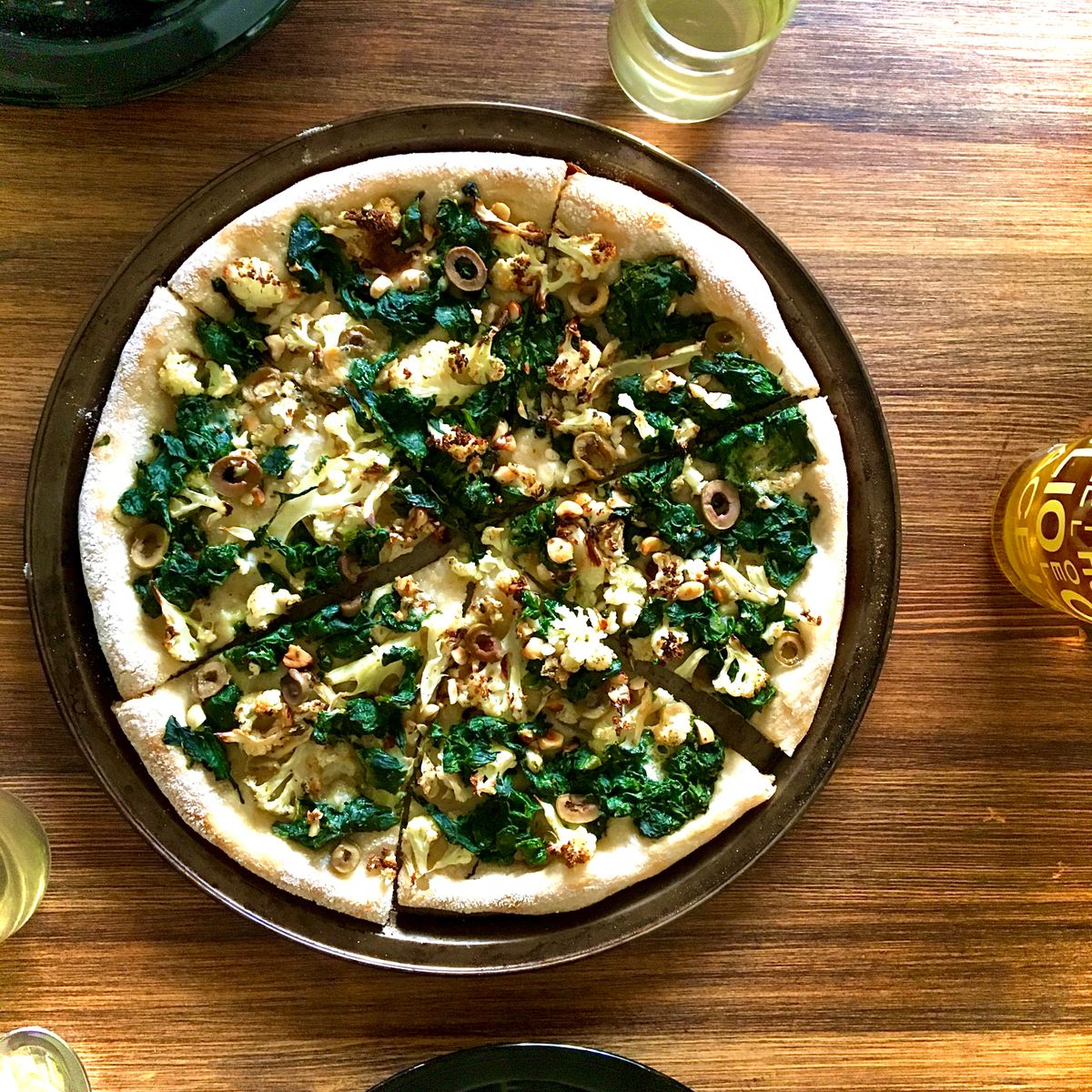 Vegan No-Cheese Pizza | Recipe | Kitchen Stories