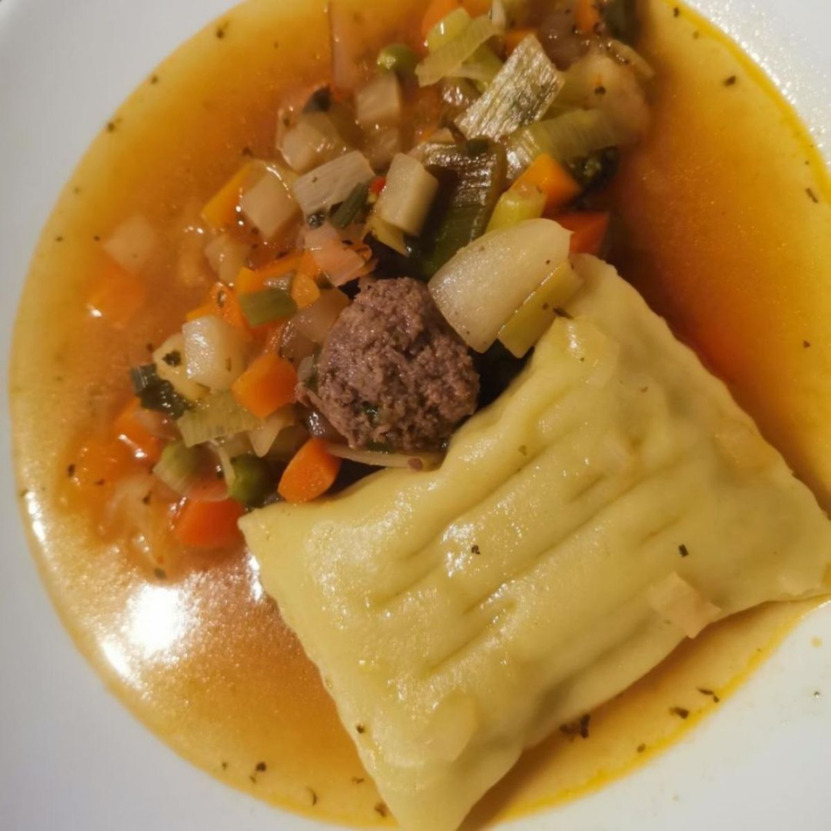Maultaschensuppe | Rezept | Kitchen Stories