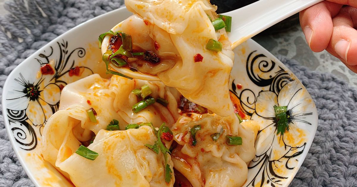 Sichuan-style spicy wontons | Recipe | Kitchen Stories