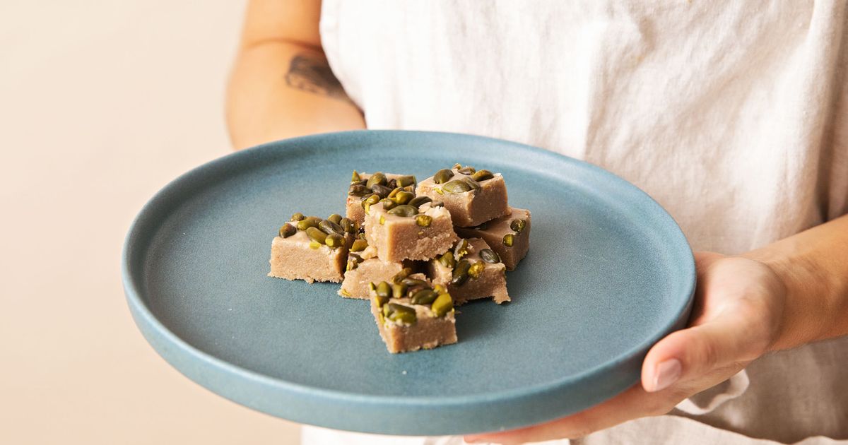3-ingredient pistachio halva | Recipe | Kitchen Stories