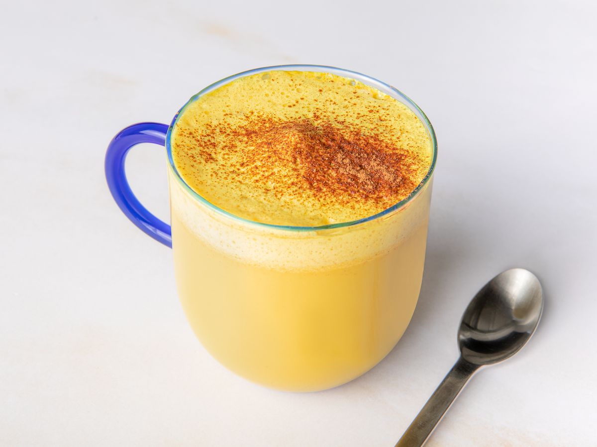 Fresh turmeric latte | Recipe | Kitchen Stories