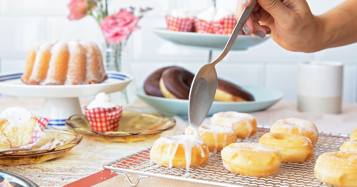 Every Which Way to Frost and Ice Your Favorite Sweets | Stories ...