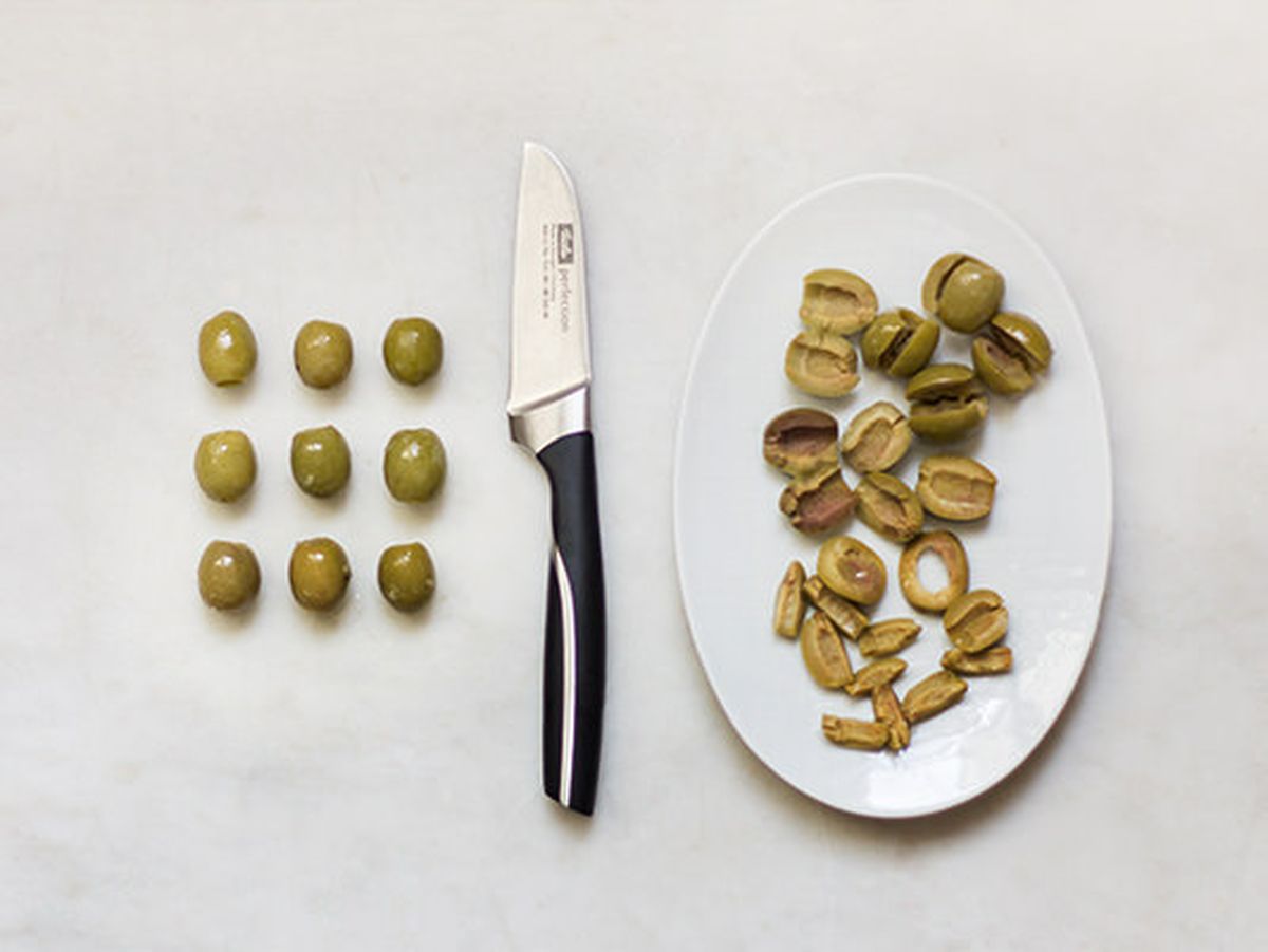 How to cut olives | Recipe | Kitchen Stories
