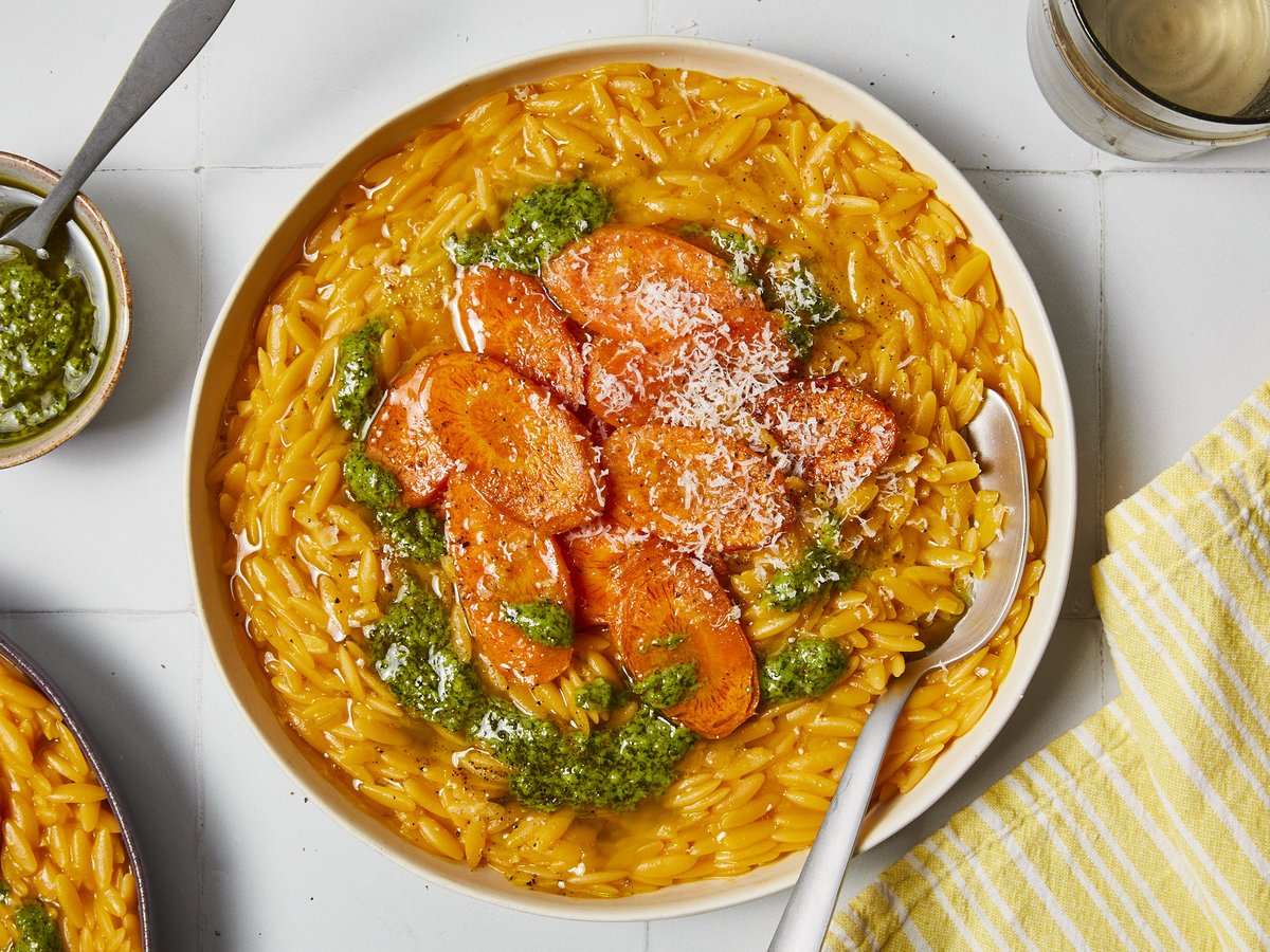 Creamy carrot orzo (orzotto) | Recipe | Kitchen Stories