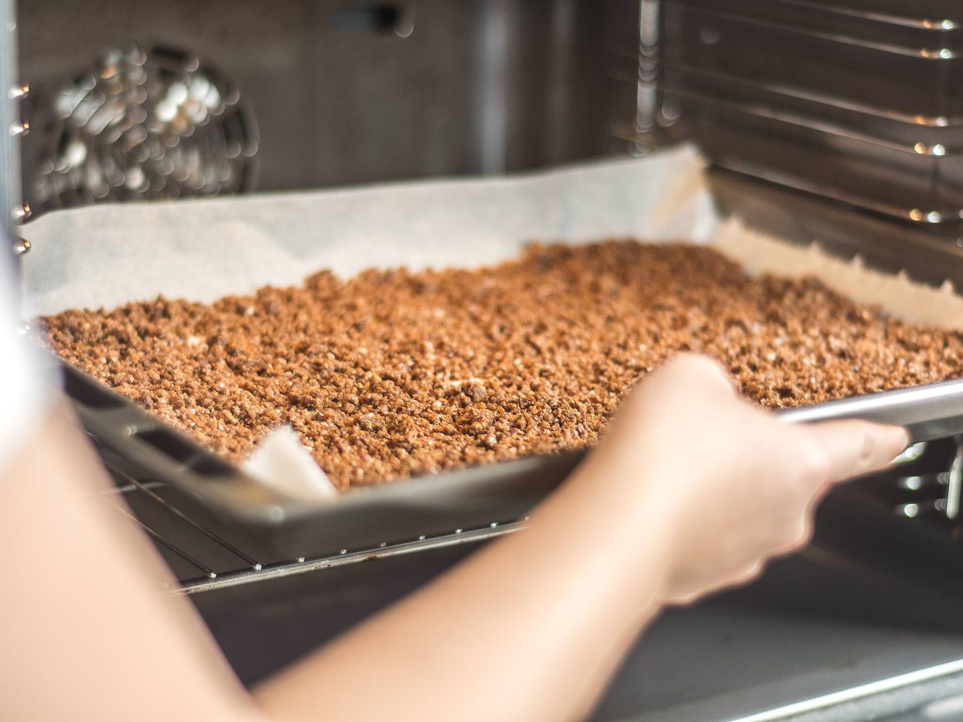 Gemüsesticks im Blumentopf mit essbarer Erde | Rezept | Kitchen Stories