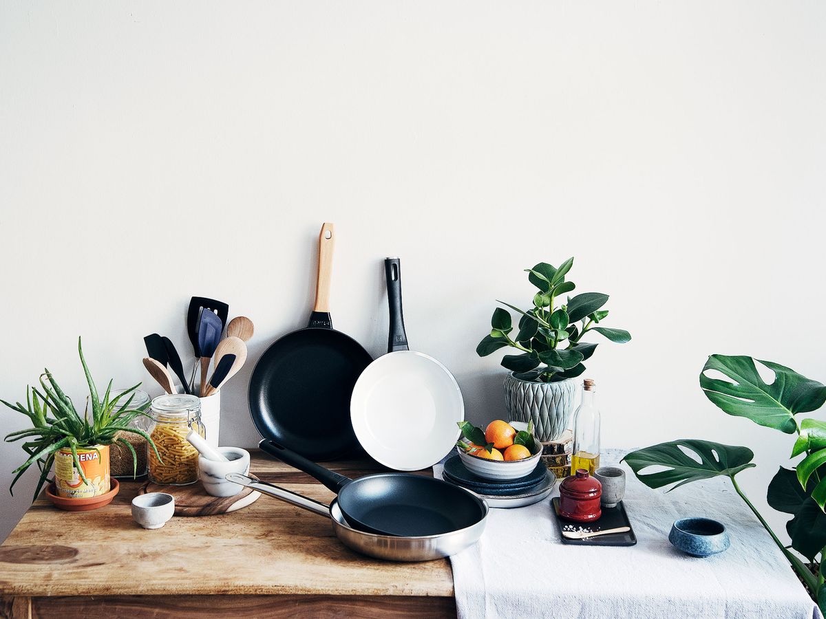 The Material of Your Pan Matters More Than You Think | Stories ...