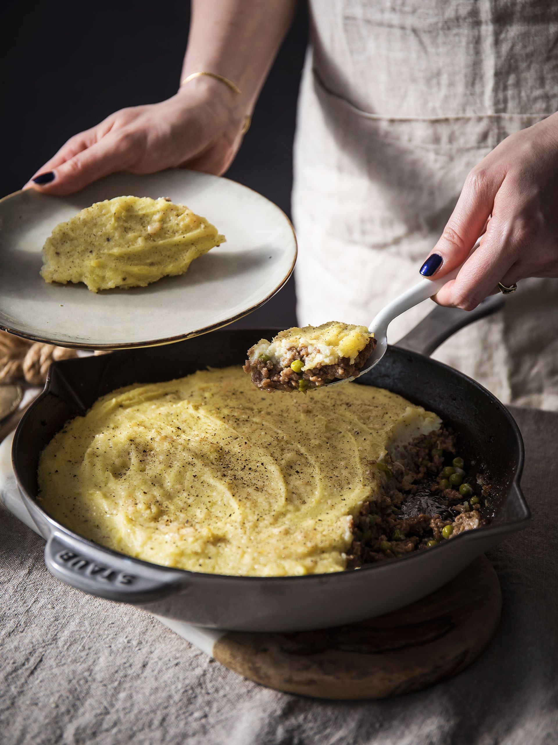 5 Ingenious New Ways to Use a Cast Iron Pan | Stories | Kitchen Stories