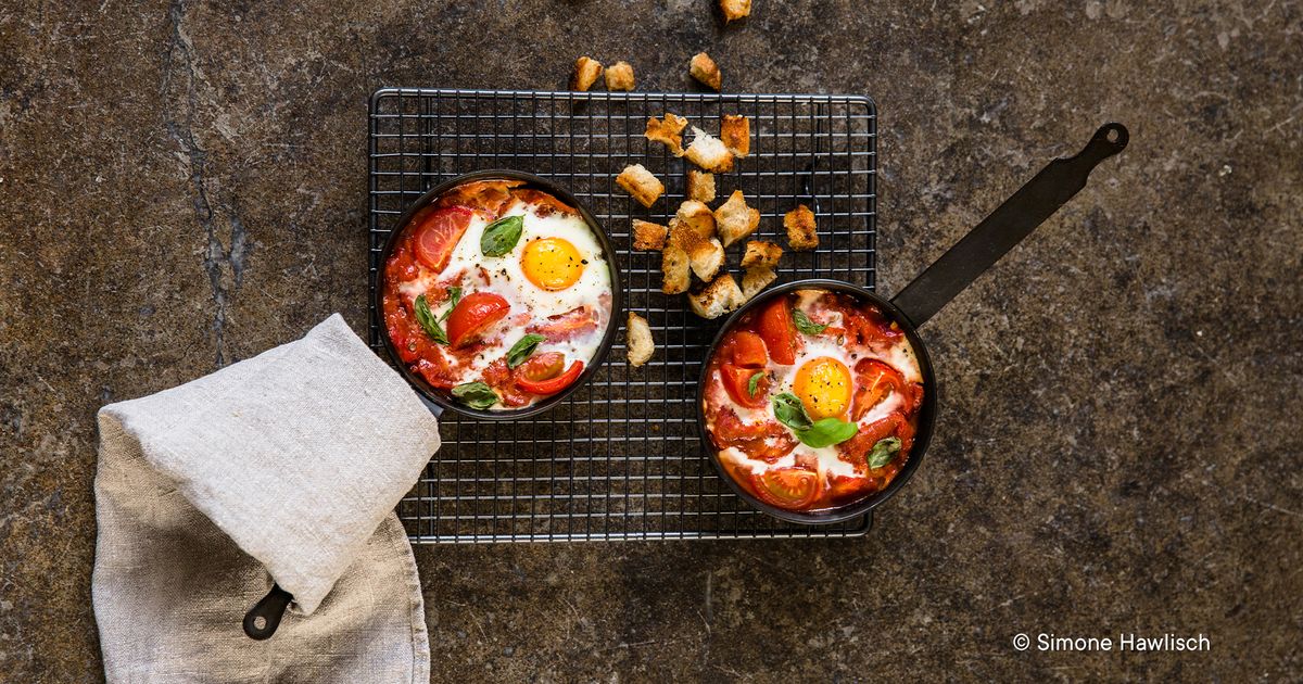 Eggs en Cocotte | Recipe | Kitchen Stories