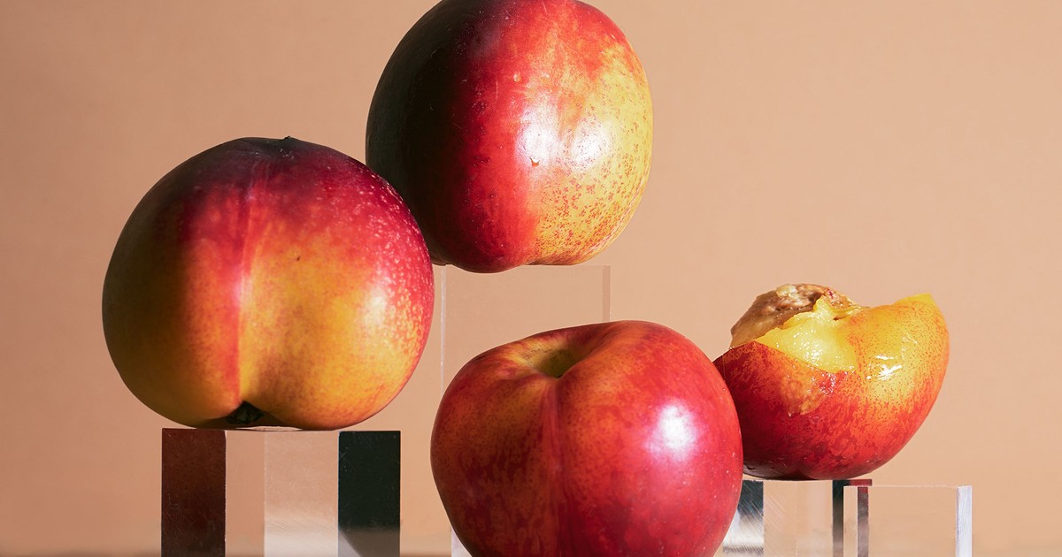 Everything to Know About Cooking and Shopping for In Season Nectarines ...