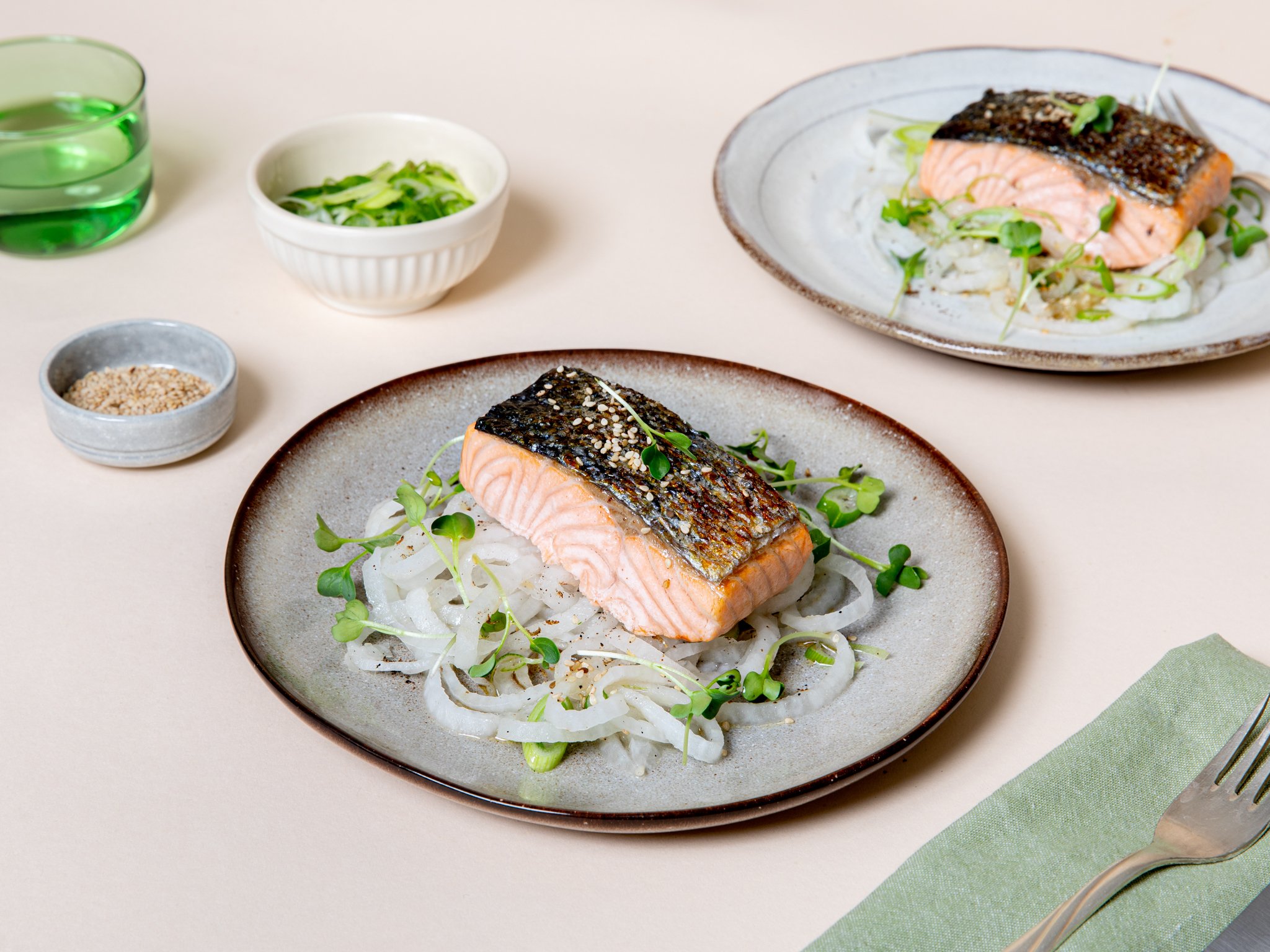 Roasted salmon with marinated daikon radish | Recipe | Kitchen Stories