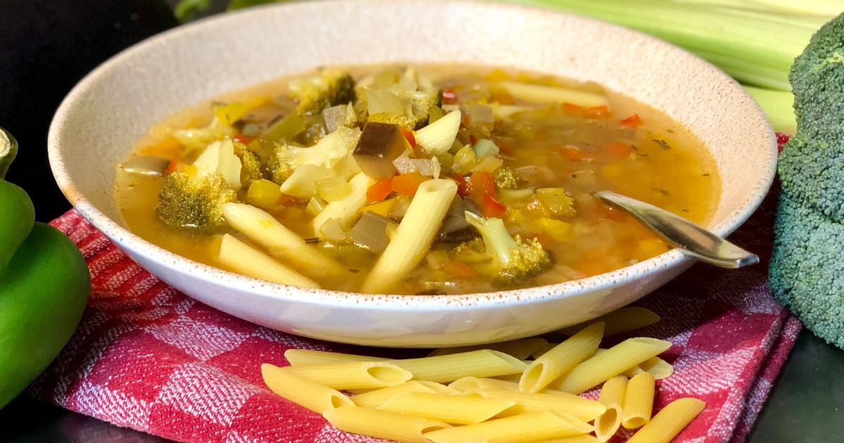 Vegetable and Penne Soup | Recipe | Kitchen Stories