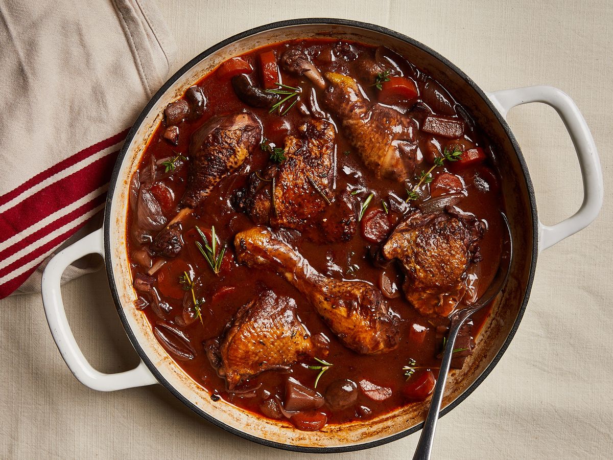 Classic French coq au vin | Recipe | Kitchen Stories