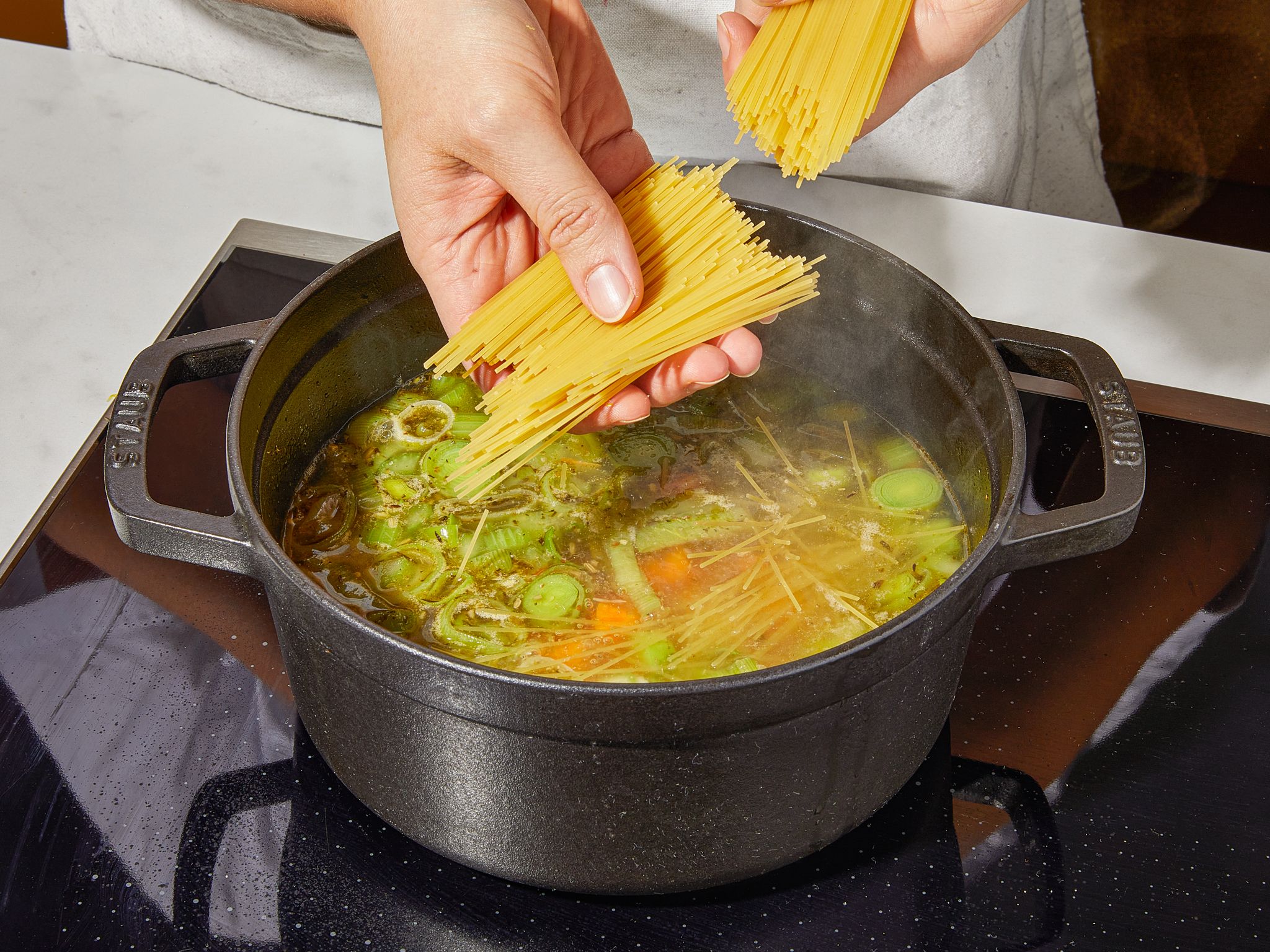 Easy vegetable noodle soup | Recipe | Kitchen Stories