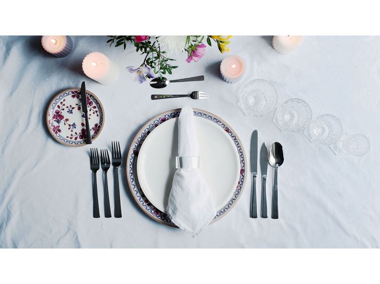 The Beginner’s Guide to Dressing A Dinner Table | Stories | Kitchen Stories