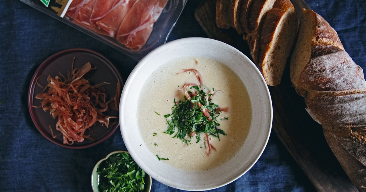 Rieslingsuppe mit Bündner Rohschinken | Rezept | Kitchen Stories