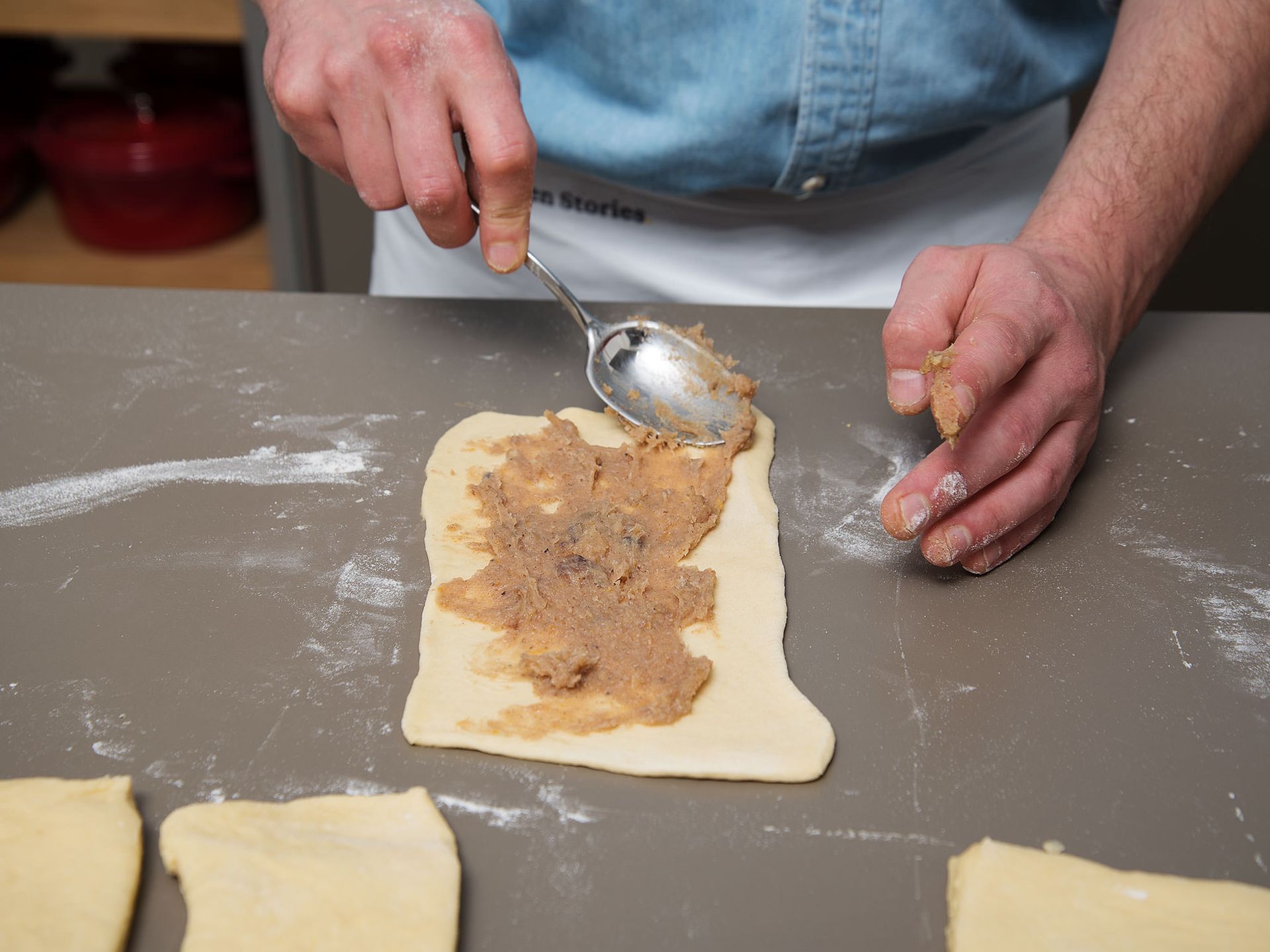 Chestnut brioche knots | Recipe | Kitchen Stories