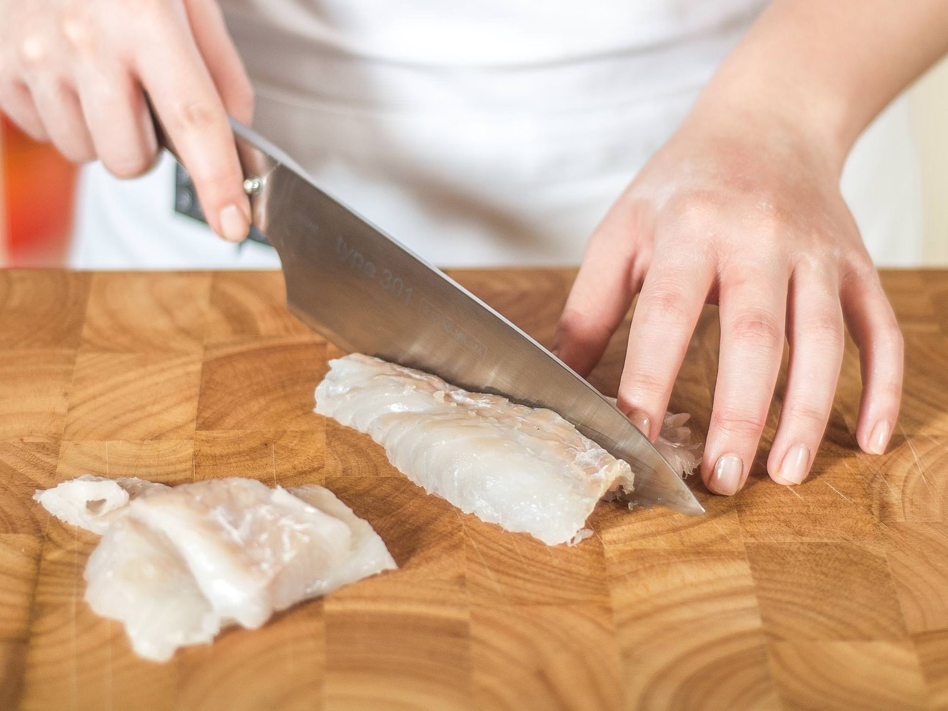Cornflake-crusted crunchy fish sticks | Recipe | Kitchen Stories